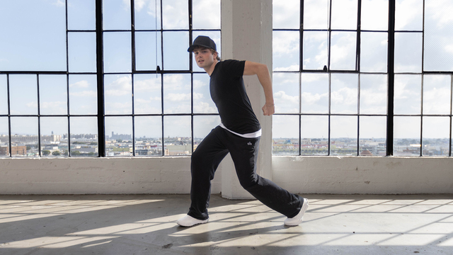 Dance in Sync Class | ALO Wellness Club