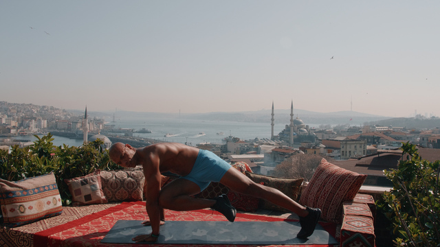 Alo in the Wild: Turkey - 10-Minute Upper Body | ALO Wellness Club